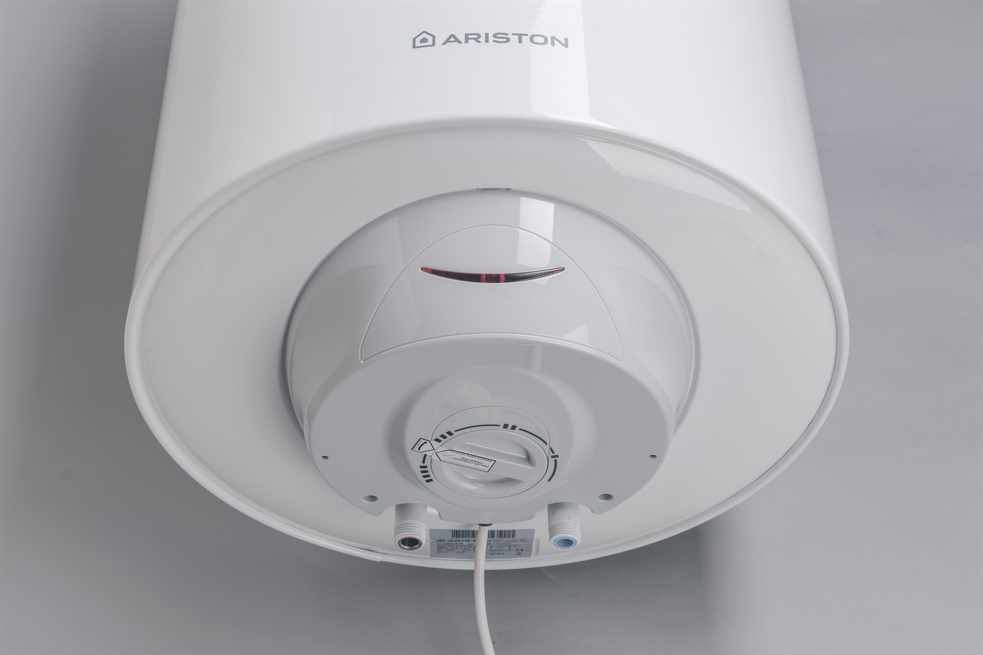 Características de ARISTON PRO R EVO 80 V EU